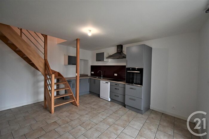 Maison à louer - Astillé - 3 pièces - 2 chambres