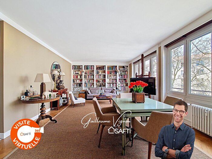 Appartement à vendre - Lyon e , Guillotière - 4 pièces - 2 chambres