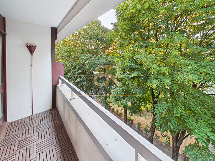 Appartement 6 pièces à Reims, Barbâtre, à vendre
