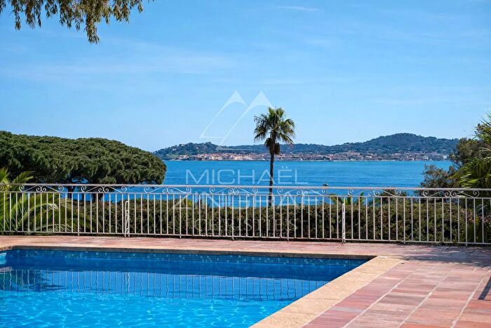 Maison à vendre - Grimaud - 3 pièces - 2 chambres