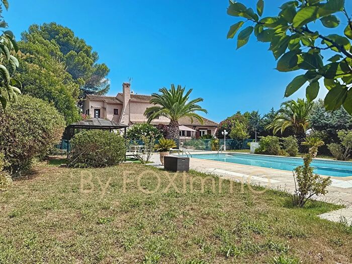 Maison à vendre - Antibes - 7 pièces - 7 chambres