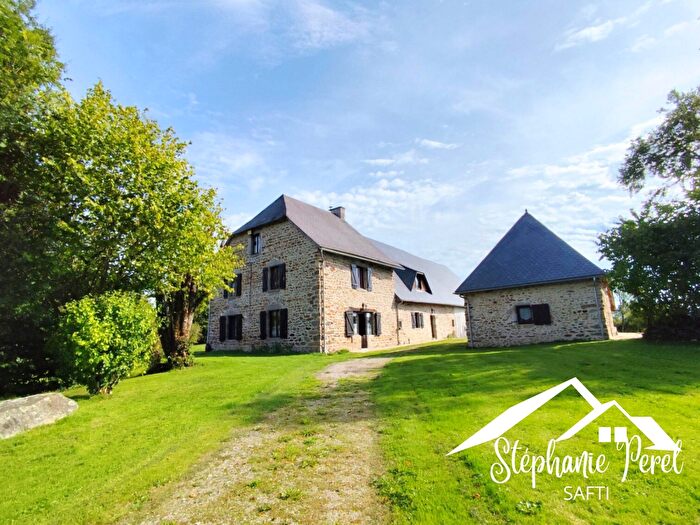 Maison à vendre - Saint-Étienne-aux-Clos - 6 pièces - 3 chambres