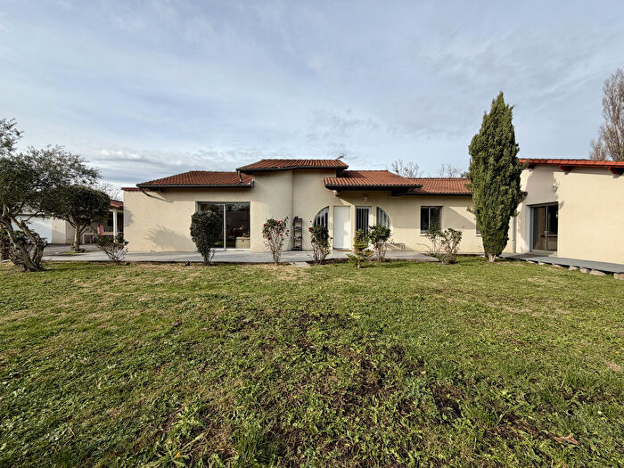 Maison à vendre - Pont-du-Château - 6 pièces - 4 chambres