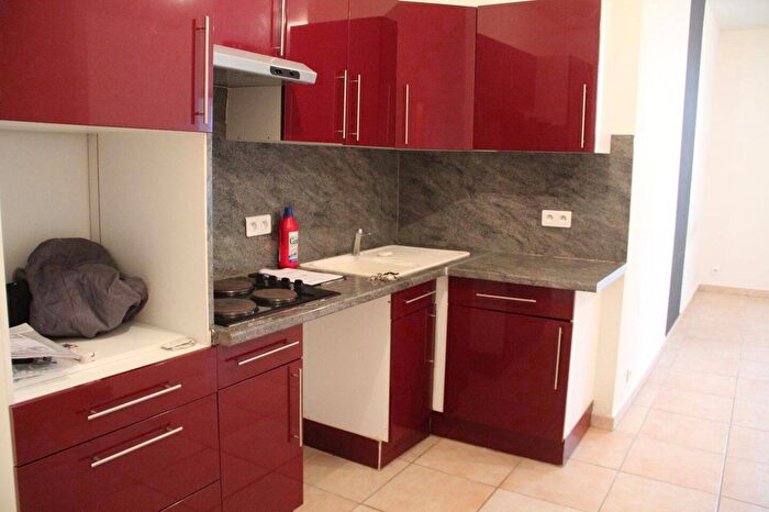 Appartement 3 pièces à louer à Basses Ferrailles-Jas, Cavaillon