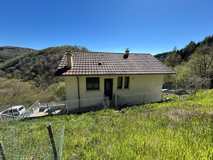 Cornil : Maison 3 pièces à vendre