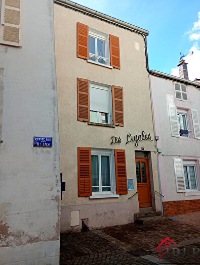 Bourbonne-les-Bains - Maison 7 pièces à vendre
