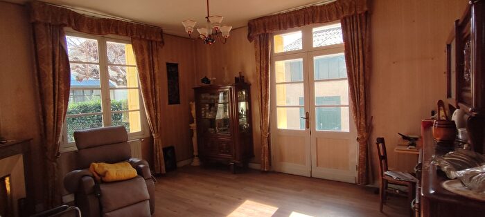 Maison à vendre - Lalinde - 6 pièces - 4 chambres