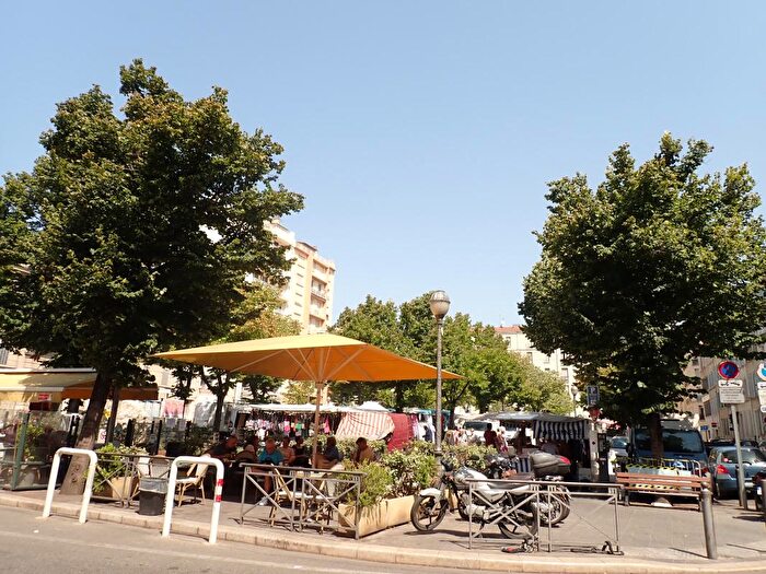 Appartement à vendre - Marseille e , Le Camas - 4 pièces