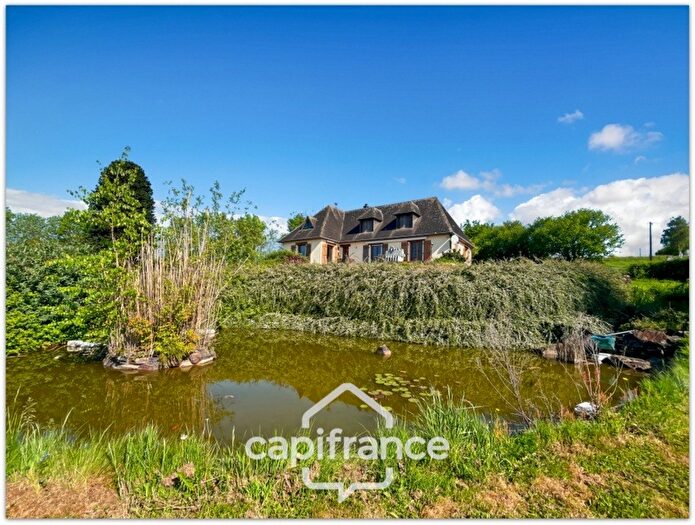 Maison à vendre - Isigny-le-Buat - 4 pièces - 2 chambres
