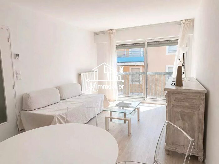 Narbonne, Bourg - Appartement 2 pièces à louer
