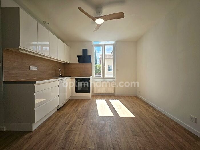 Appartement 2 pièces à Villeurbanne, Les Poulettes, à vendre
