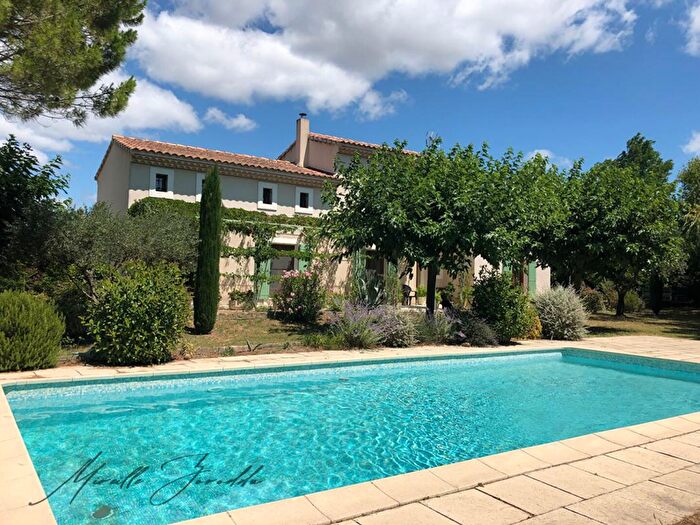 Maison à vendre - Saint-Rémy-de-Provence - 5 pièces - 3 chambres