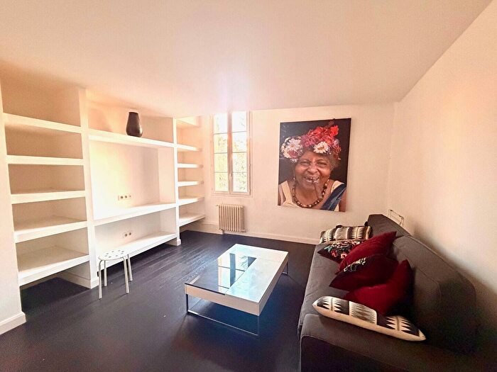 Appartement à louer - Centre Ville, Aix-en-Provence - 2 pièces - 1 chambre