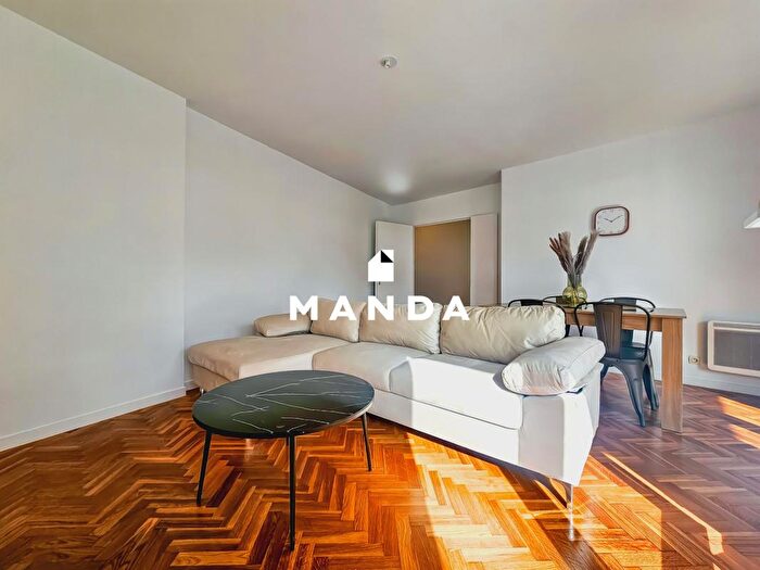 Appartement 2 pièces à Cergy, Les Hauts-de-Cergy, à vendre