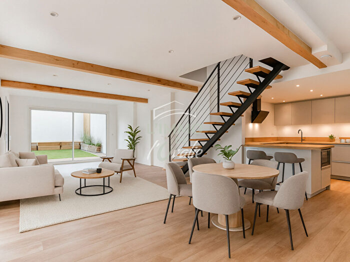 Maison à vendre - Grenade - 6 pièces - 5 chambres