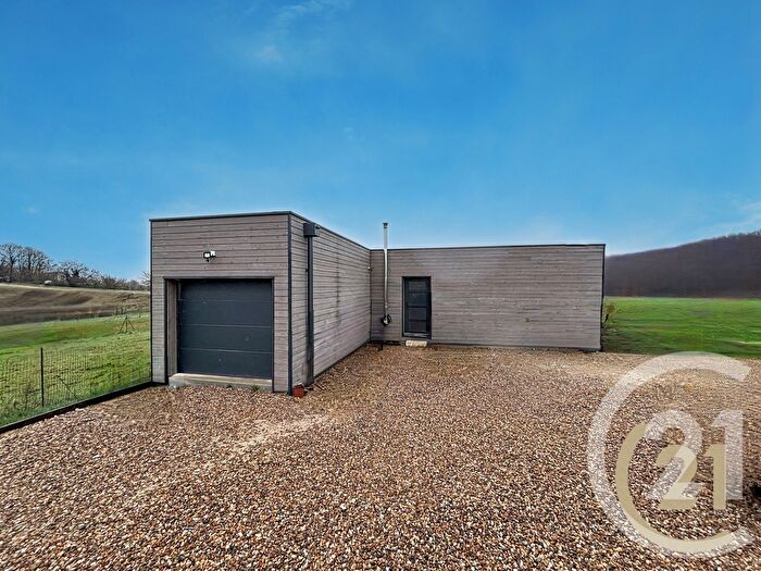 Maison à vendre - Sergines - 5 pièces - 3 chambres