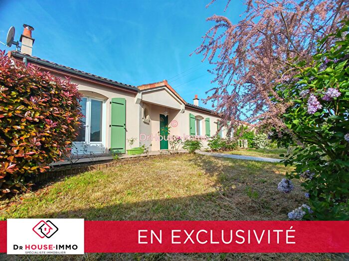 Antran - Maison 6 pièces à vendre