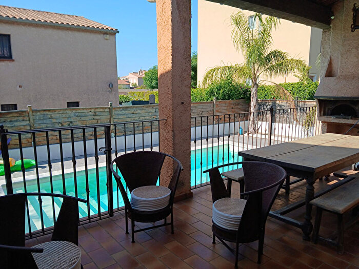 La Valette-du-Var, Baudouvin, Saint-Joseph, Favières : Maison 8 pièces à louer