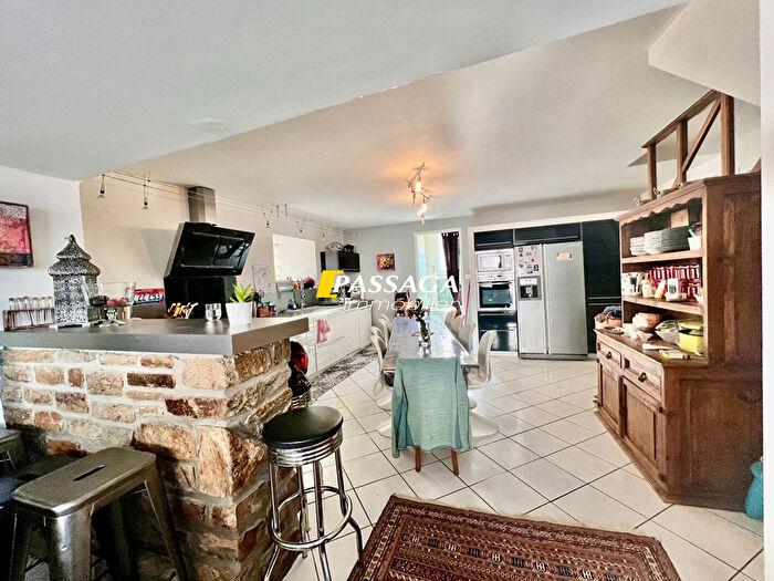 Calmont : Maison 7 pièces à louer