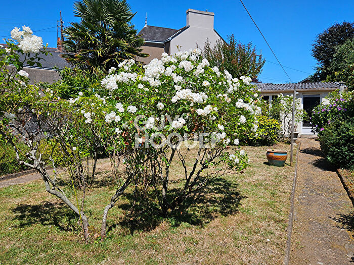 Nantes, Saint-Clément, Jardin des plantes, Caserne Lamoricière : Maison 5 pièces à vendre