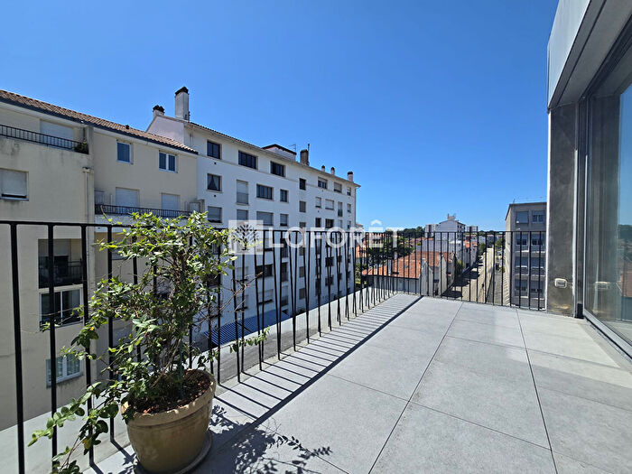 Appartement à vendre - BayonneBayonaBaiona, Arènes - 4 pièces - 3 chambres