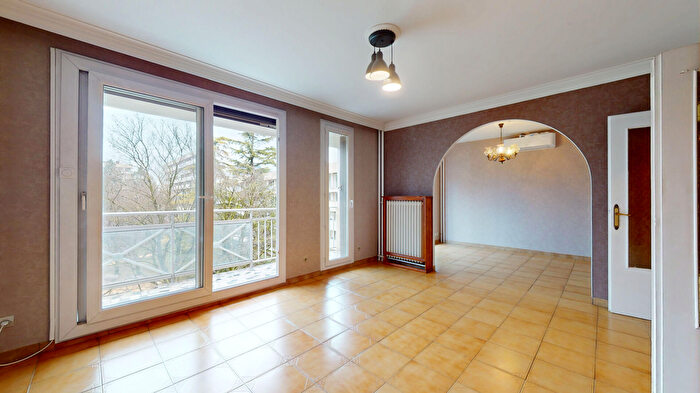 Appartement à vendre - Eybens - 3 pièces - 2 chambres