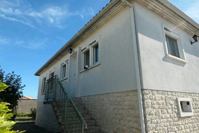 Maison 7 pièces à Cognac, Champ de Foire, à vendre