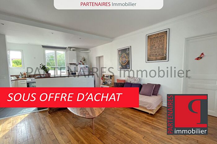 Appartement 3 pièces à Le Chesnay, Saint-Antoine de Padoue, à vendre