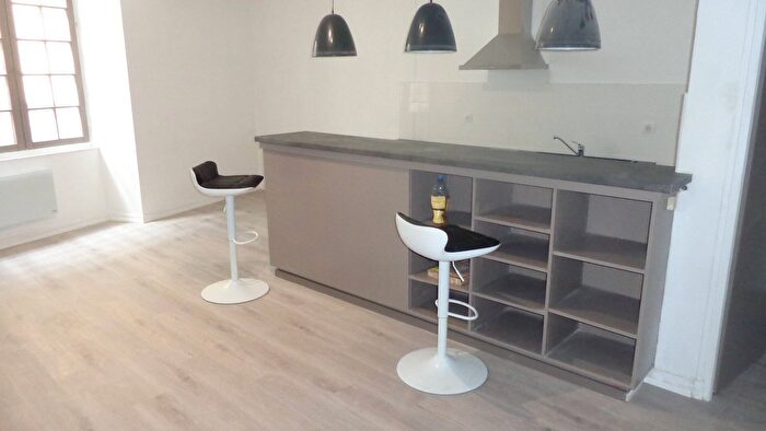 Appartement 1 pièce à Aurillac, à louer