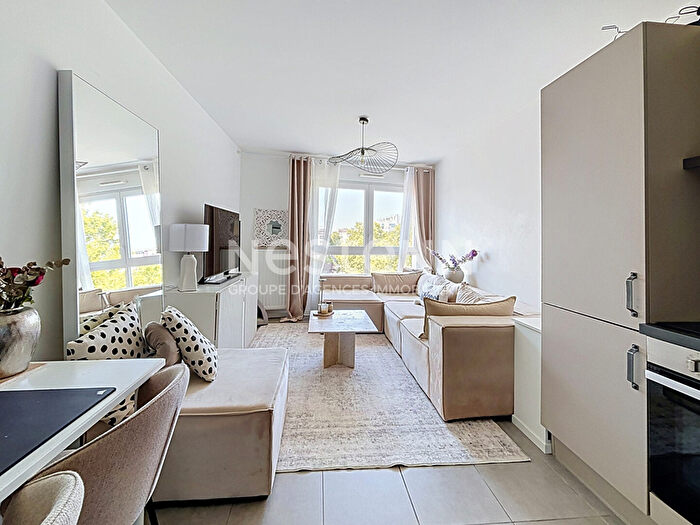 Lyon 8ème, La Plaine, Santy - Appartement 2 pièces à vendre