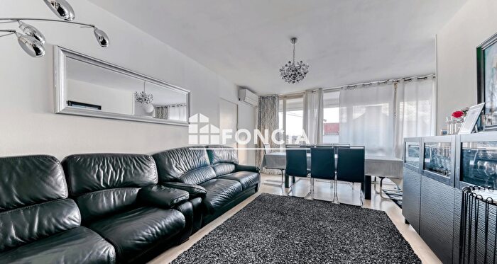 Appartement à vendre - Villeurbanne, République, Tolstoi - 5 pièces - 4 chambres