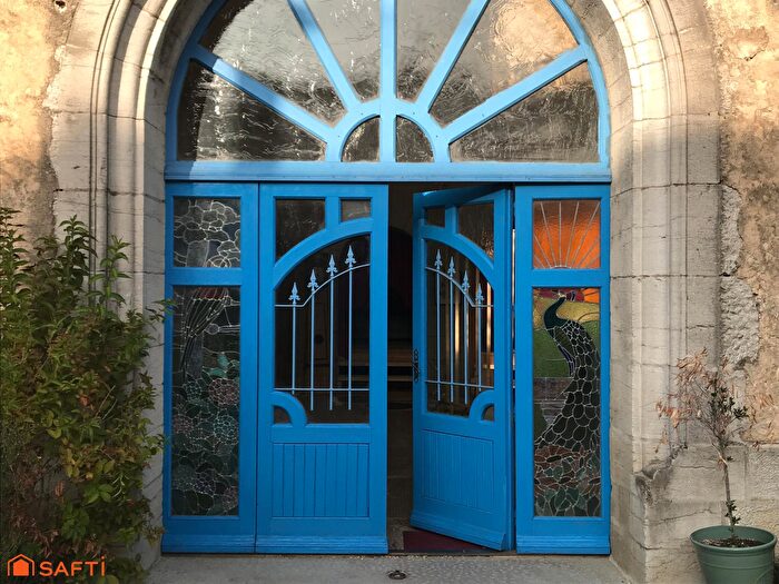 Maison à vendre - Poligny - 11 pièces - 7 chambres