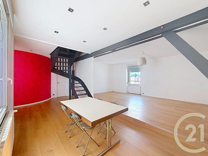 Appartement 6 pièces à louer à Belfort, Centre-ville, Fb de Montbéliard