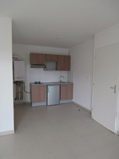 Fleury-les-Aubrais, Lignerolles, Jabotte, Hartière, Bicharderies, Herveline : Appartement 2 pièces à louer