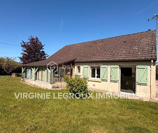 Saint-Ouën-des-Toits - Maison 5 pièces à vendre
