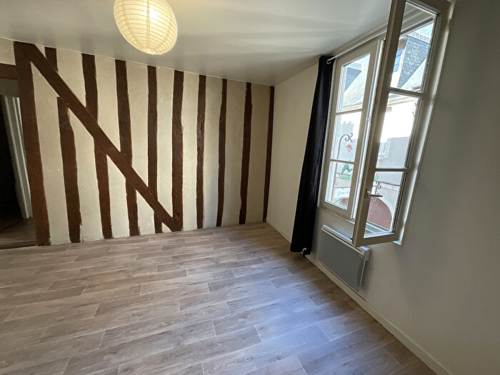 Appartement à louer - Bourges, Centre-ville, Charlet, Lahitolle, Pignoux, Sembat - 2 pièces - 1 chambre