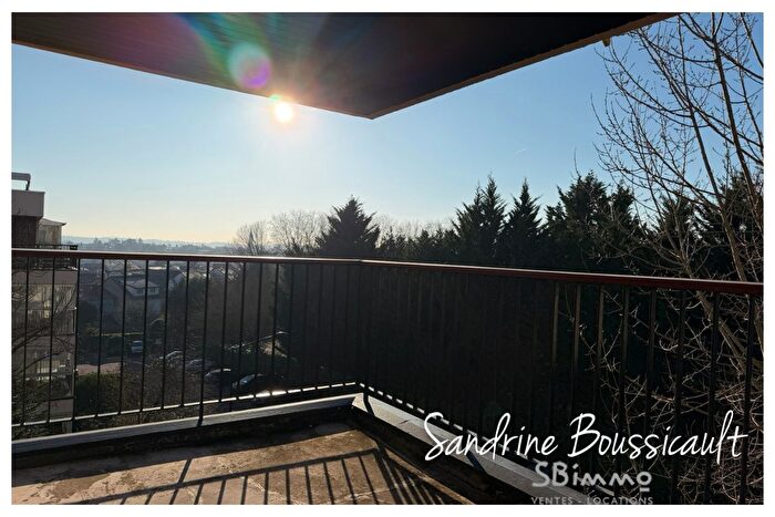 Appartement à vendre - Le Chesnay, Pré-Vert - 2 pièces - 1 chambre