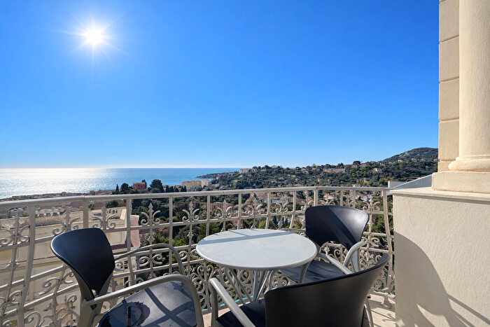 Appartement à vendre - Menton, Hôtel de Ville, Vieille Ville, Musée, Madone, Carnolès - 3 pièces - 2 chambres