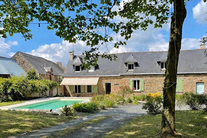 Maison à vendre - Martigné-Ferchaud - 8 pièces - 5 chambres