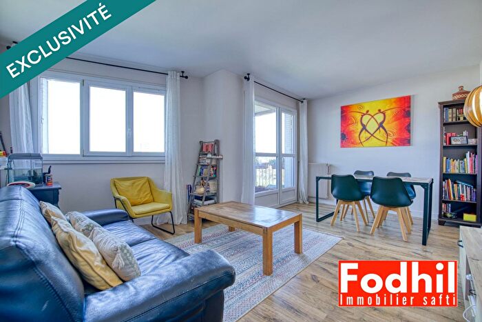 Appartement à vendre - Châtenay-Malabry, Malabry - 4 pièces - 3 chambres