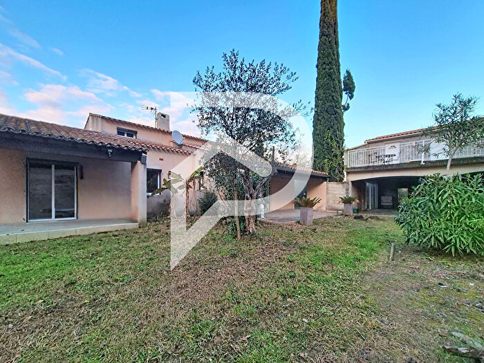 Maison à vendre - Montboucher-sur-Jabron - 6 pièces - 5 chambres