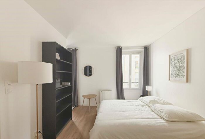 Appartement à louer - Argenteuil, Centre-ville - 1 pièce