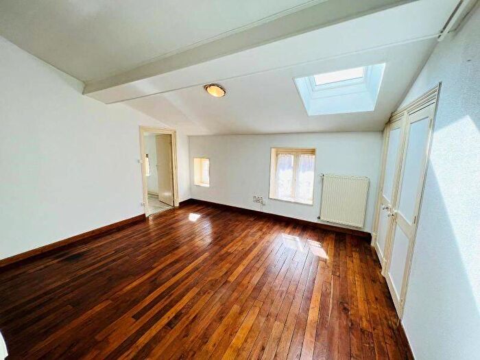 Centre Ville, Mâcon - Appartement 3 pièces à louer