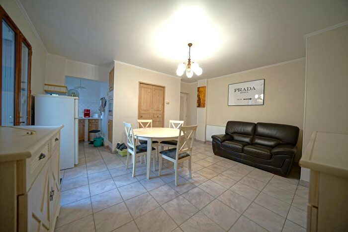 La Queue-lez-Yvelines, La Queue-les-Yvelines : Appartement 2 pièces à vendre