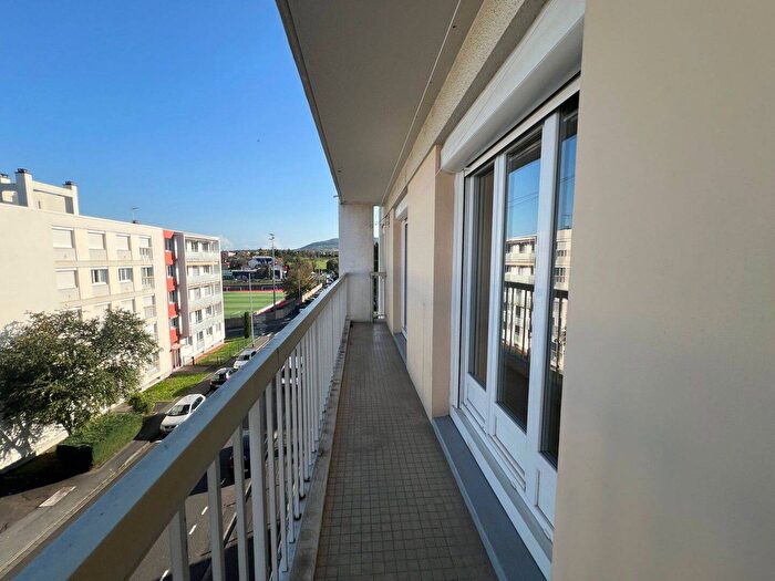 Sud-Saint Jacques, Clermont-Ferrand : Appartement 4 pièces à louer