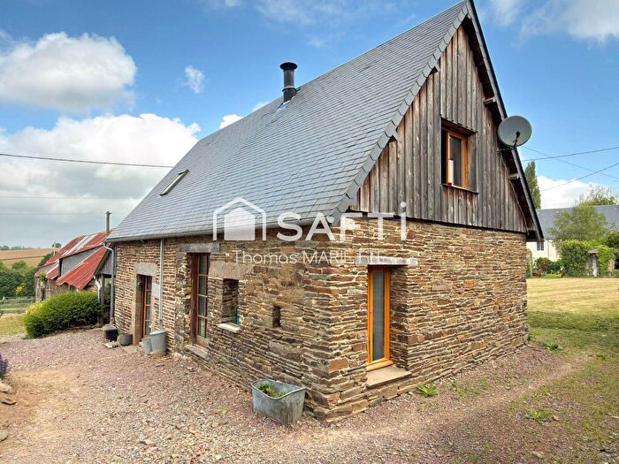 Maison à vendre - Vengeons - 4 pièces - 2 chambres