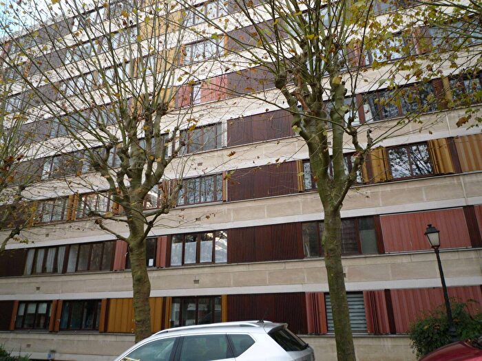 Appartement 1 pièce à Vendome Cesar Franck, Fontenay-le-Fleury, à louer