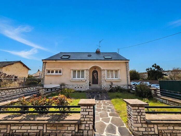 Maison à vendre - Saint-Hilaire-Saint-Florent, Saint-Hilaire - 7 pièces - 5 chambres