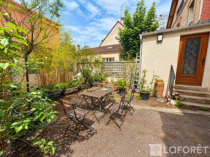 Appartement 3 pièces à Asnières-sur-Seine, Gresillons, Voltaire, à vendre