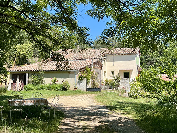Dieulefit : Maison 8 pièces à vendre